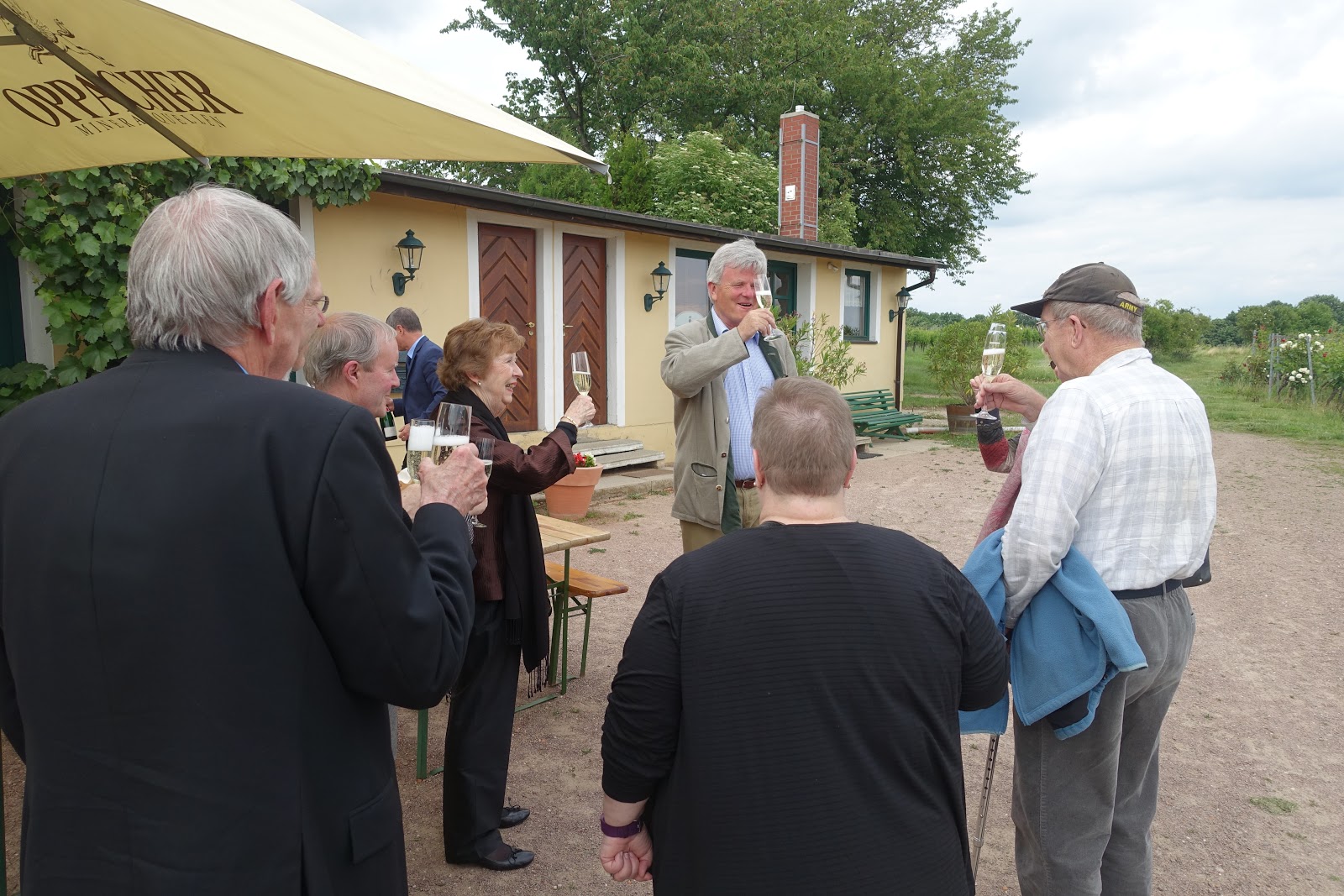 schiller-wine: Tour and Dinner at Weingut Schloss Proschwitz - Prinz ...