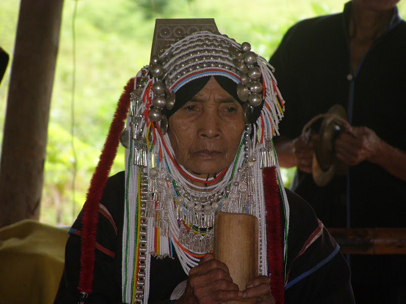 La Ruta del Dragón: Perdidos en Indochina: Una frontera y tres países ...