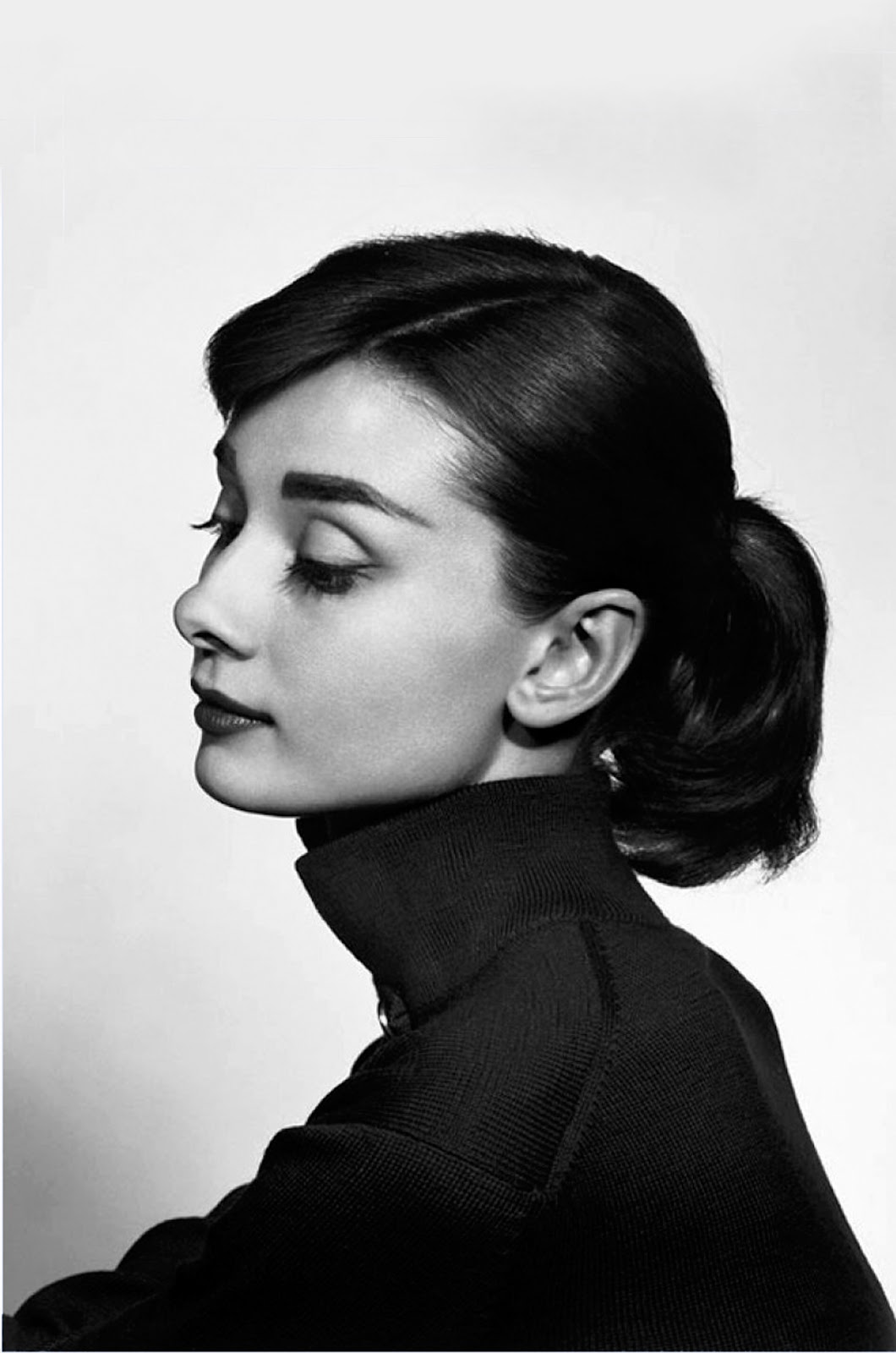 Colors for a Bygone Era: Audrey Hepburn, my first colorized photo of ...