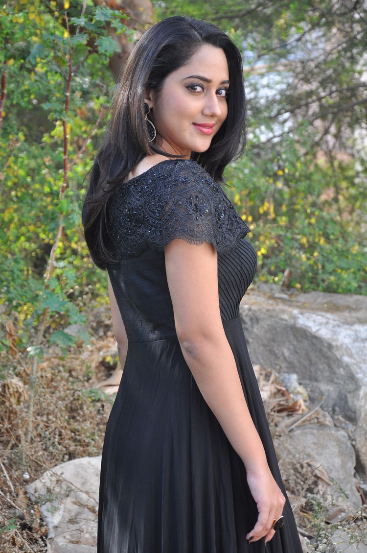 Actress Mia George Latest Photoshoot In Black Dress
