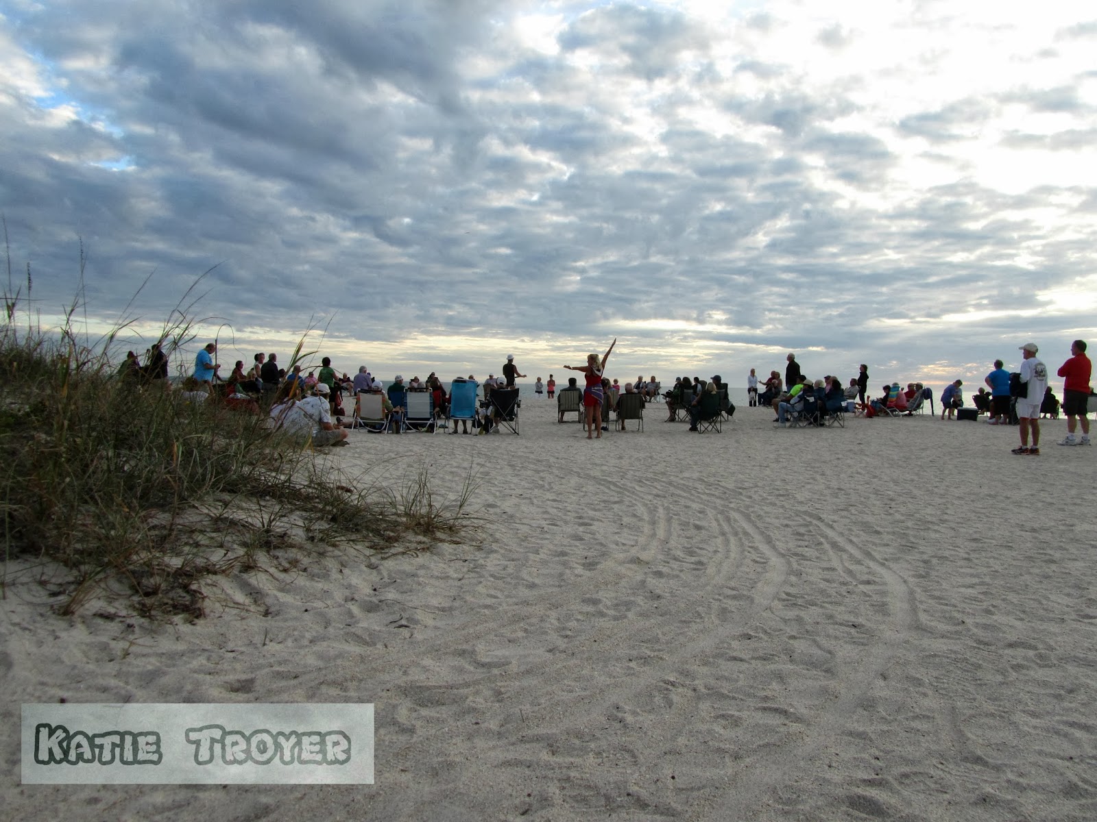 Pinecraft-Sarasota: Drum Circle on Nokomis Beach