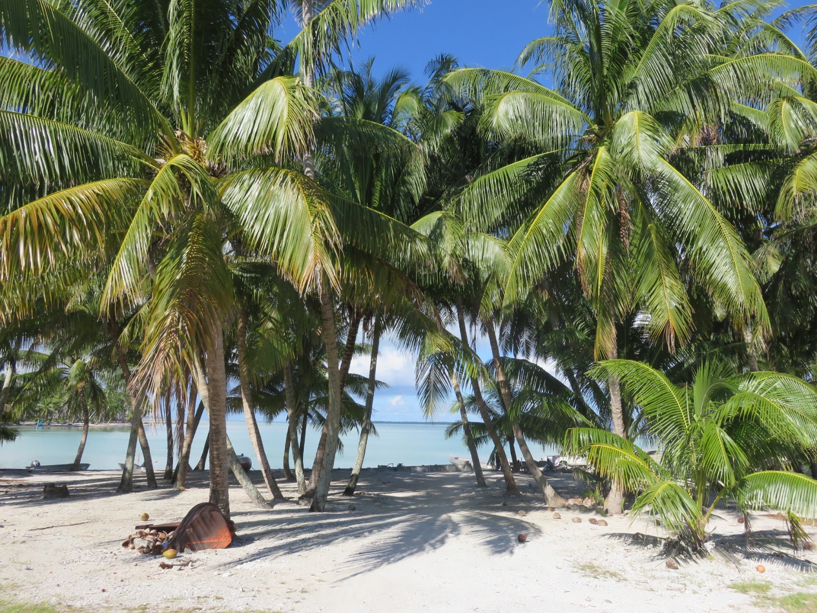 Postcards A world Travelogue: Cook Islands - Pukapuka