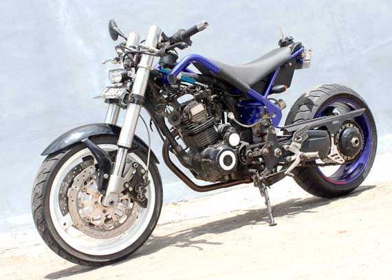 Foto Modifikasi Motor Honda Tiger Revo Street Fighter Terbaru