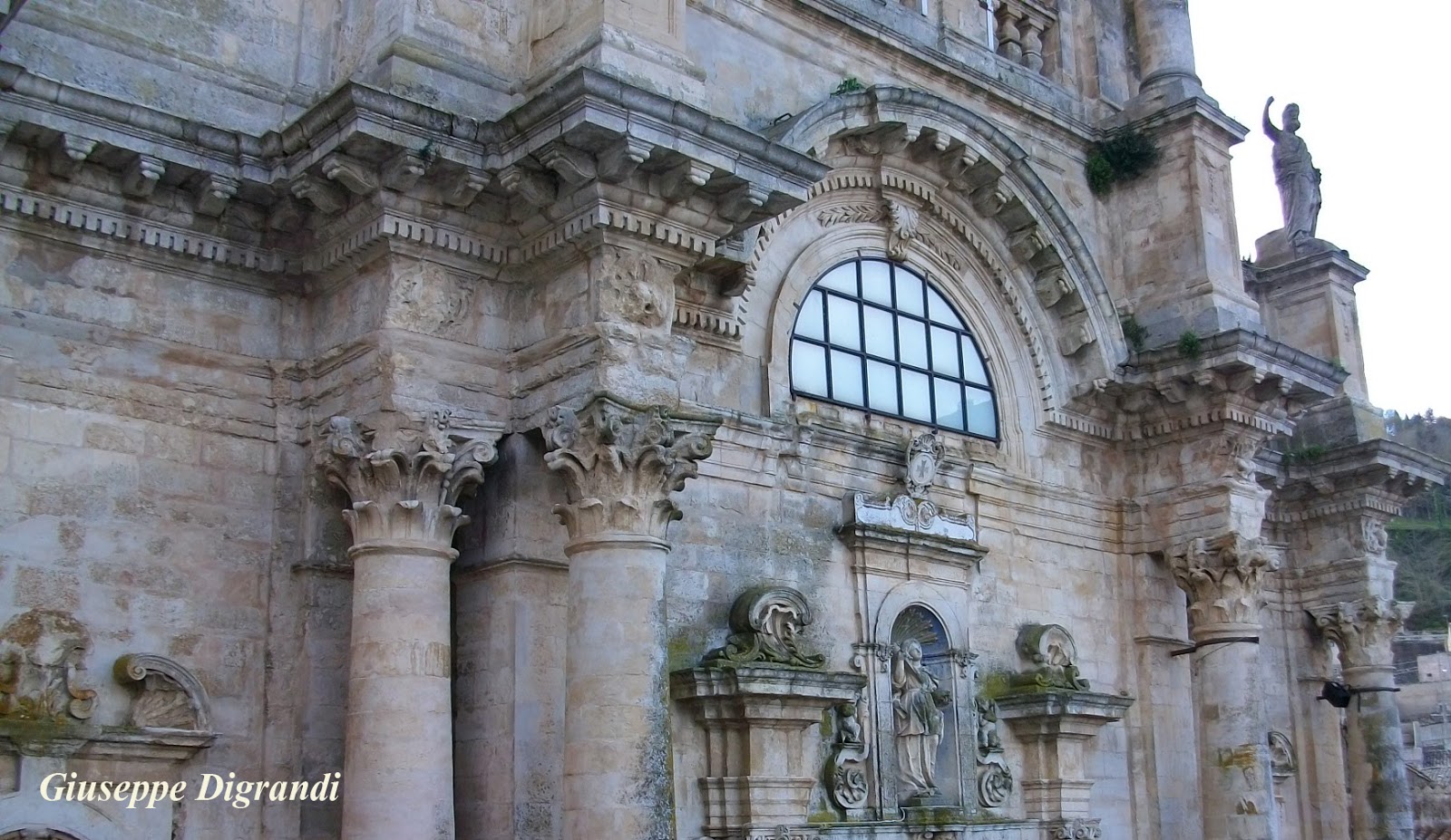 SICILIA foto - Sicily Pics: Foto di Buccheri, Sicilia.