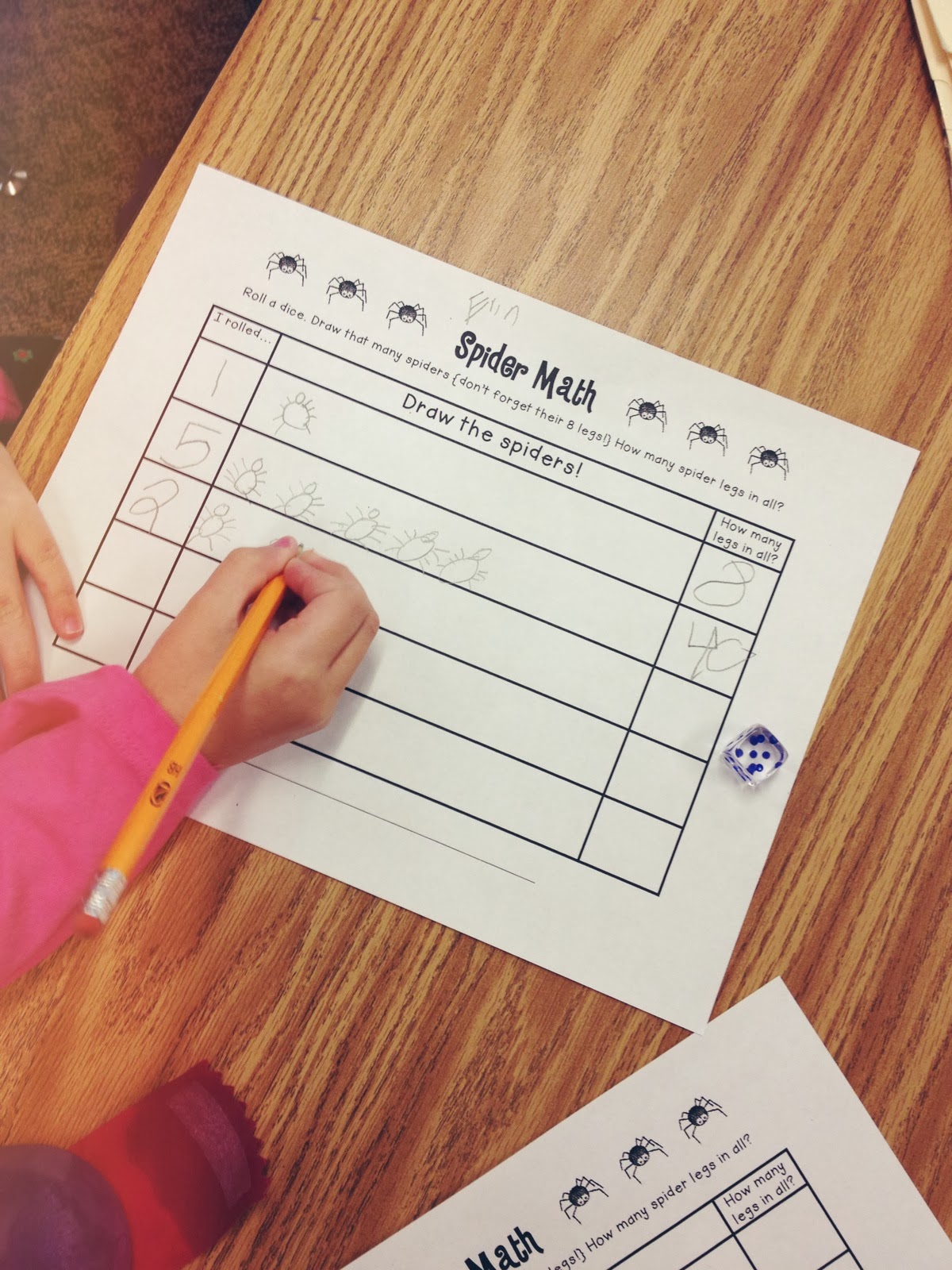 Simply Second Grade: Spider Week! {LOTS of FREEBIES}