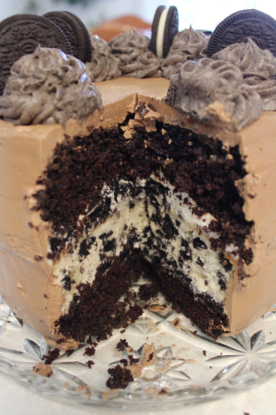 Blog as you Bake: Triple Layer Oreo Cake