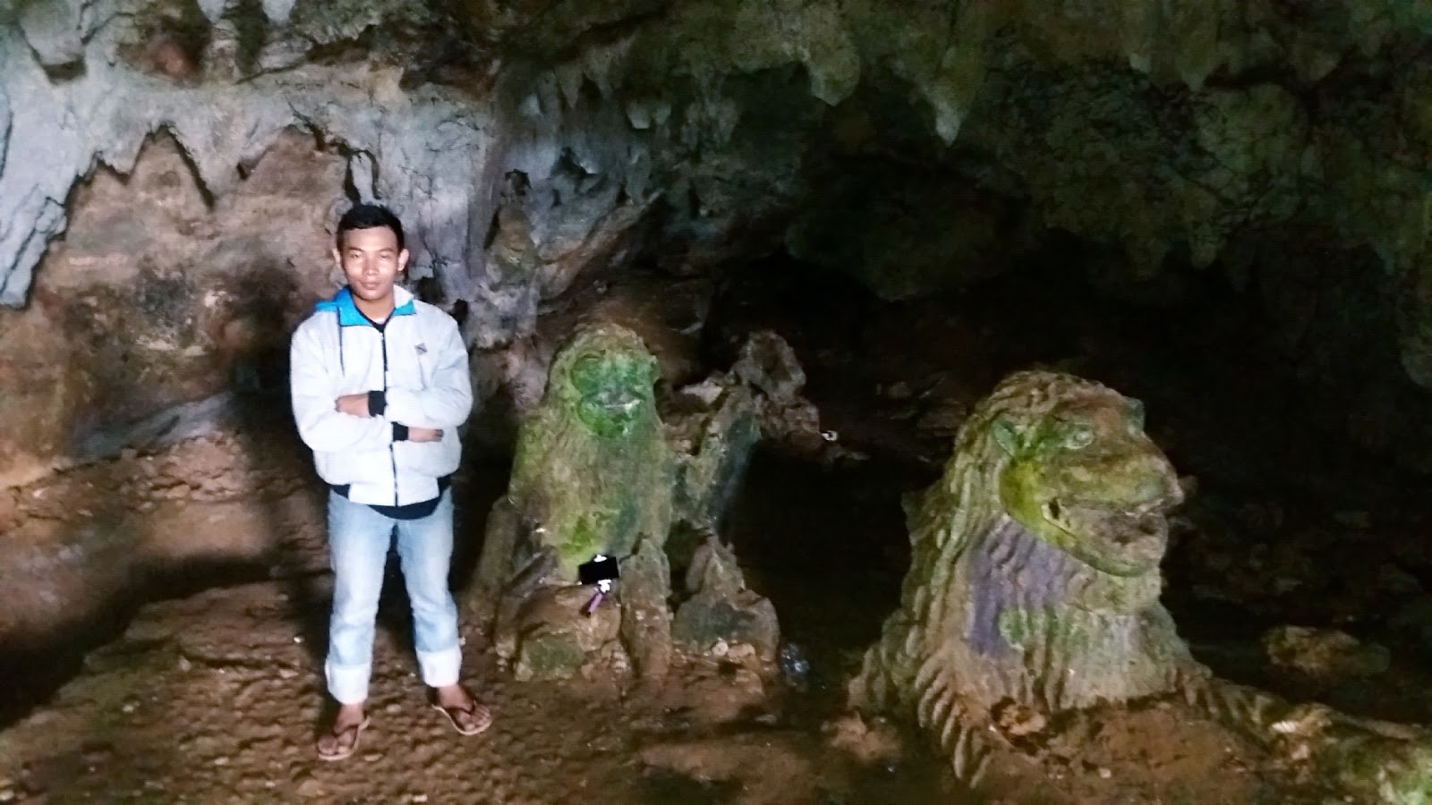 INSTAKALIMANTAN by Hanafi: GOA SINGA / GOA LUKIS