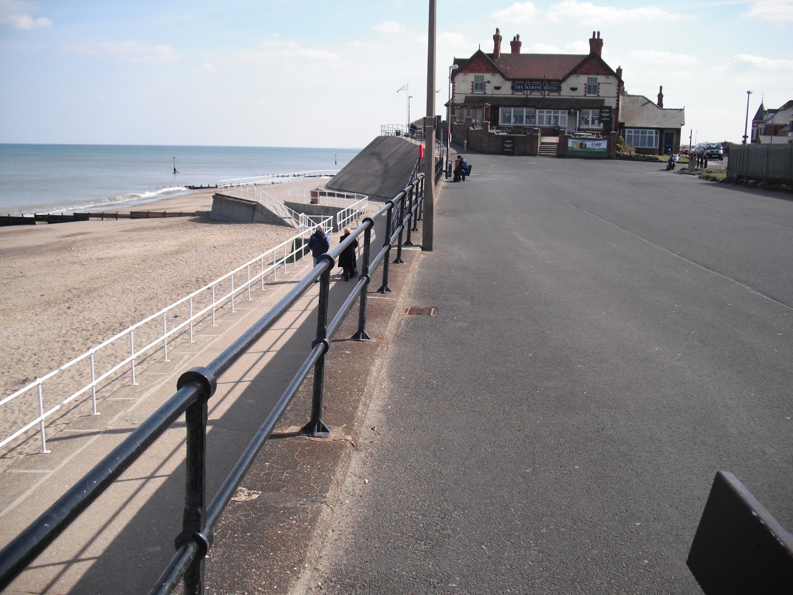 Walking the English coast - the easy way!: Walk 56 Withernsea ...