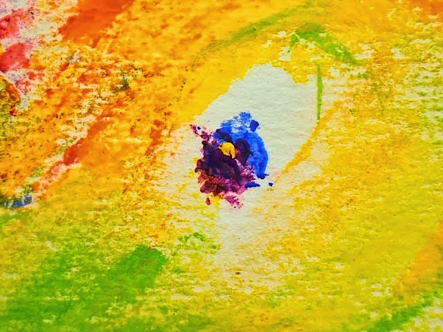 An Elephant a Day 2.0: Elephant No. 44: Finger Painting