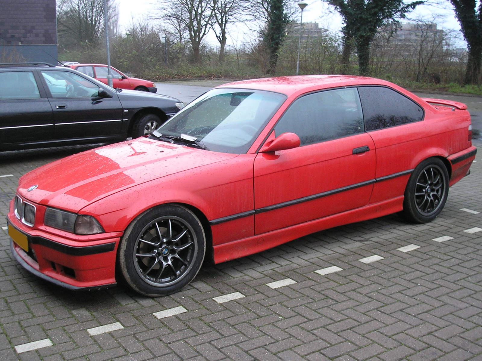 BMW E36: BMW E36 COUPE