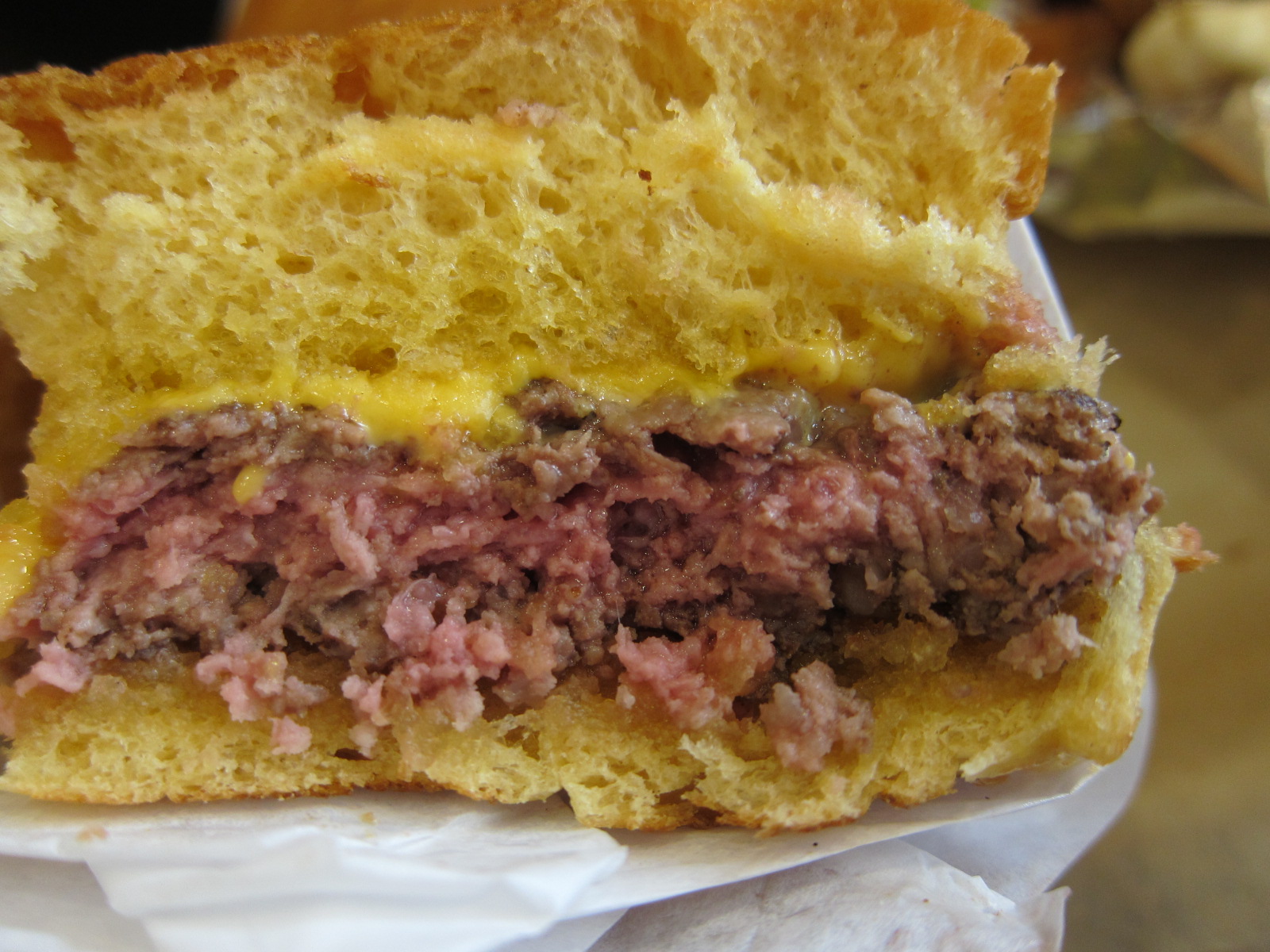 Local Review: Grill 'Em All - FTW Cheeseburger