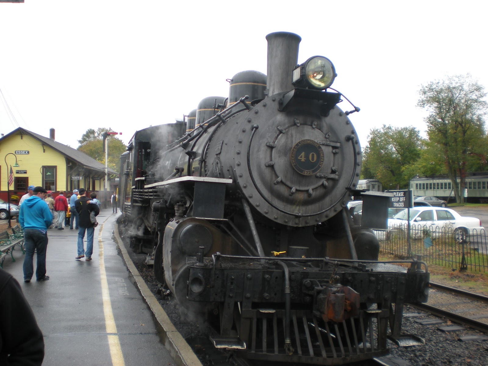 The Tantalizing Tales of the Taylor's: Essex Steam Train and Riverboat