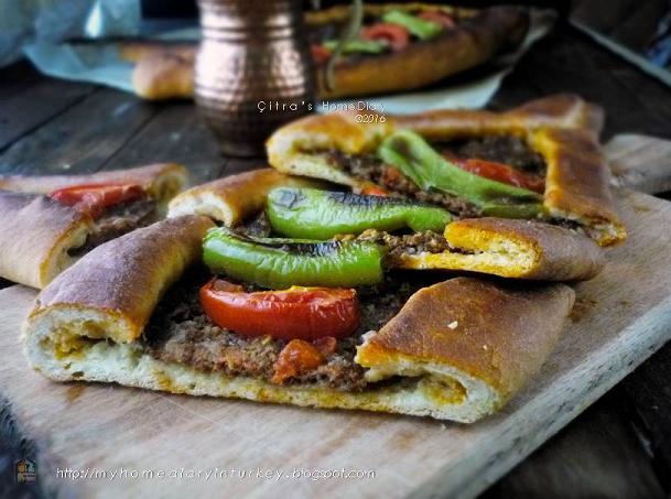 Citra's Home Diary: Kıymalı Pide / Turkish Pide bread with ground meat ...