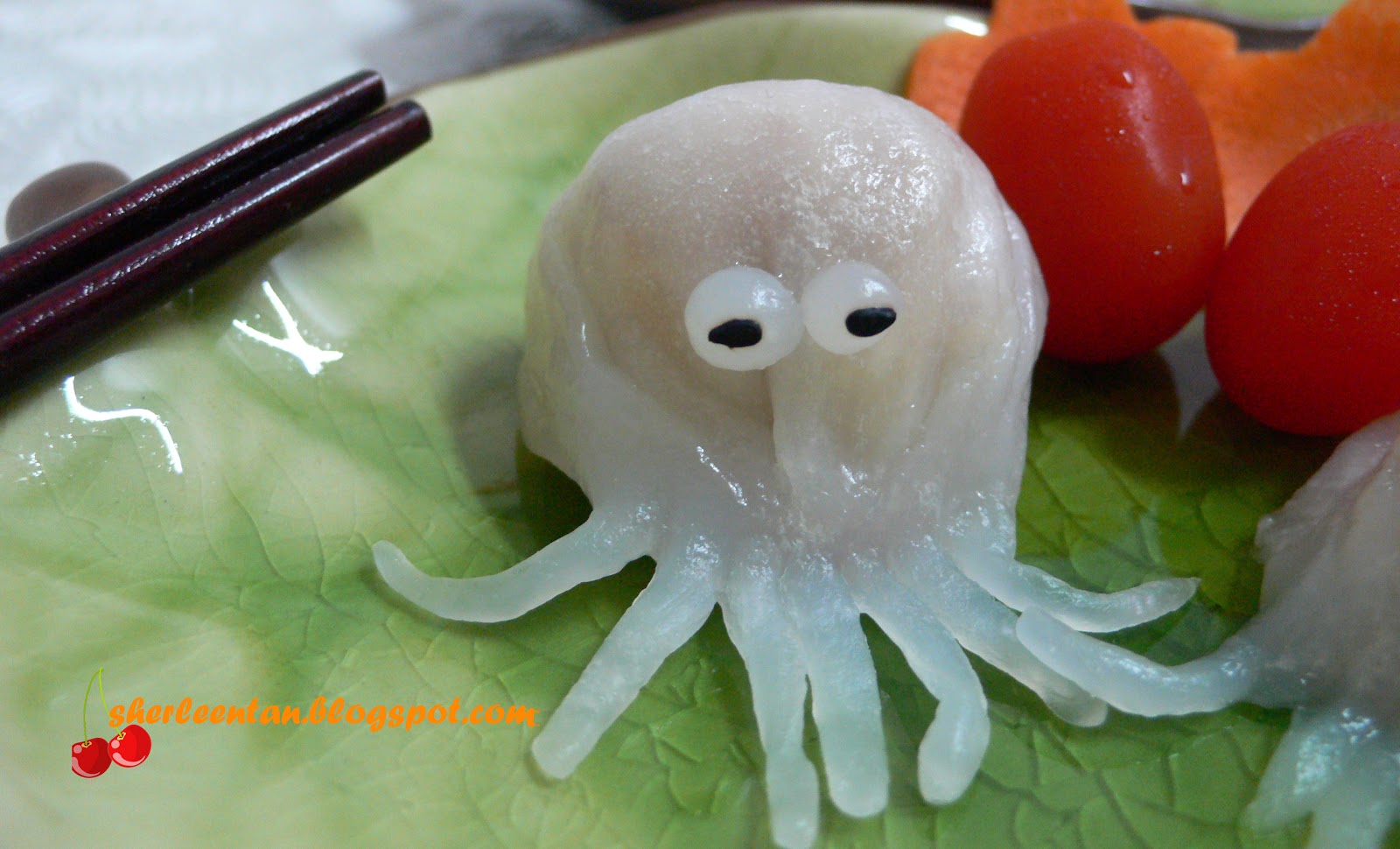 Octopus Prawns Dumpling 鲜虾墨鱼饺 - sherleen handbook