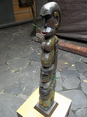 ASMAT WOOD CARVING