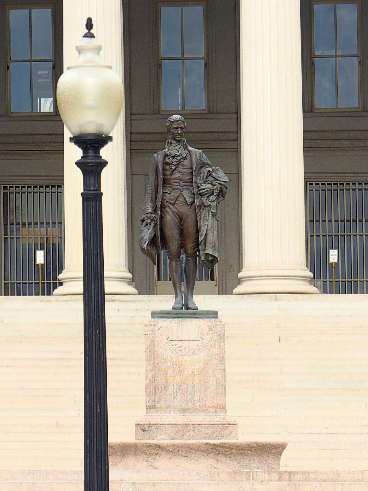 The Portrait Gallery: Alexander Hamilton
