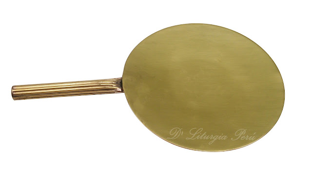 "D'LITURGIA": PATENA DE COMUNIÓN