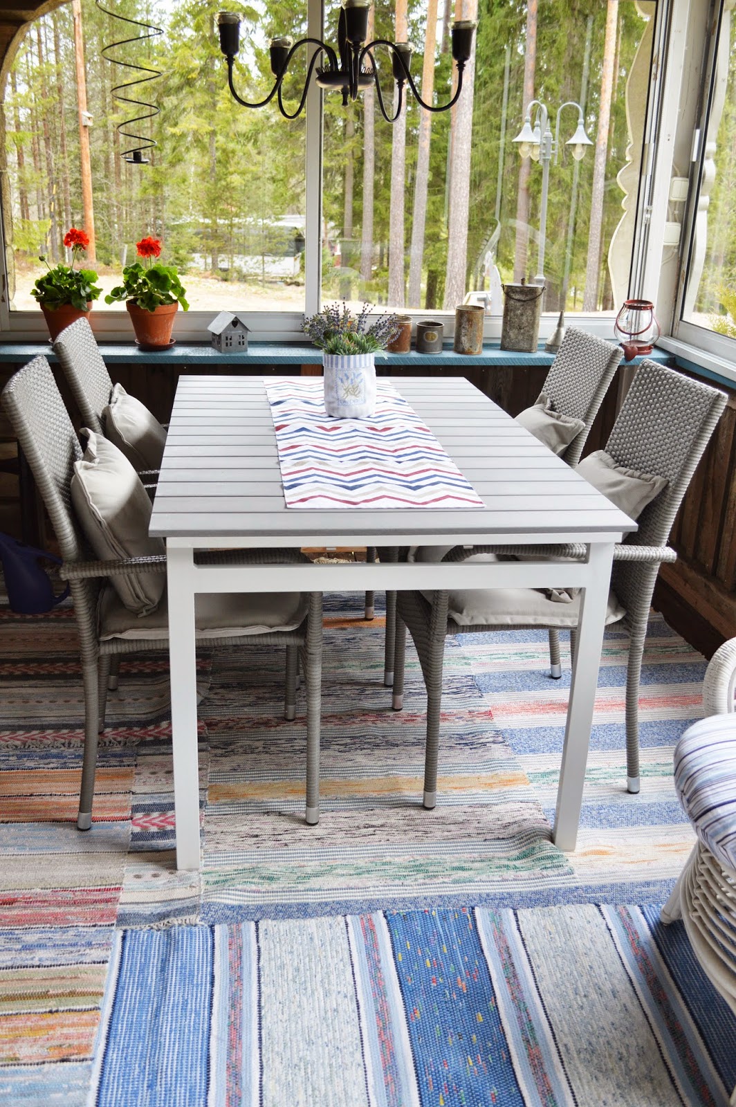 "Hemmet är min vrå": Ny trädgårdsmöbel från Rusta