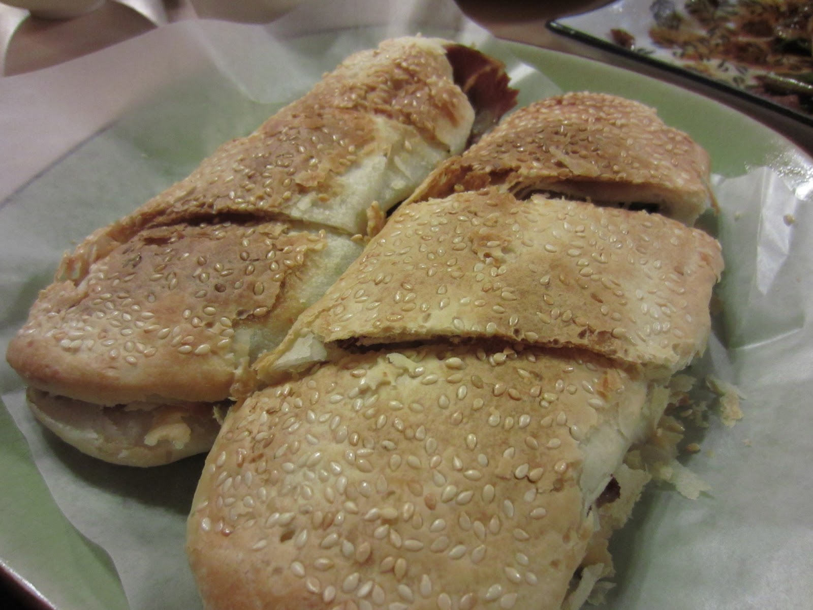 Eatiful: Lin Chinese: Beef Sesame Roll