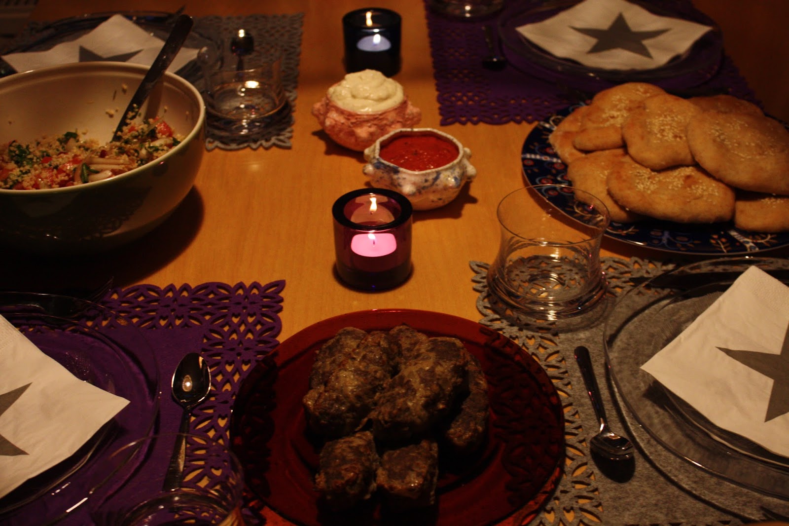 MALLASPULLA: Paahdettu paprikatahna ja paahdettu valkosipulitahna ...