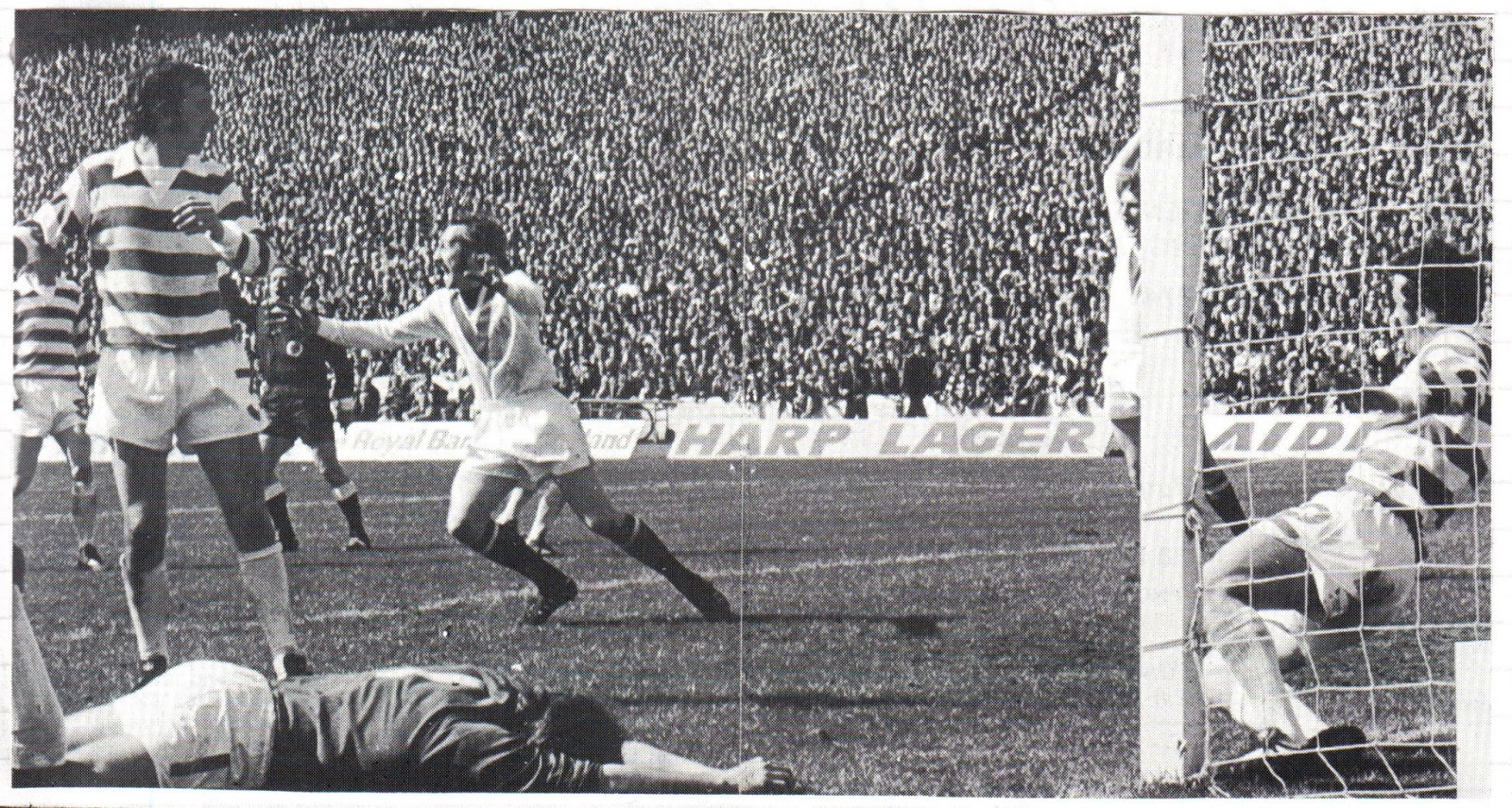 Old Scottish Football: Airdrieonians v Celtic Scottish Cup Final 1975 ...