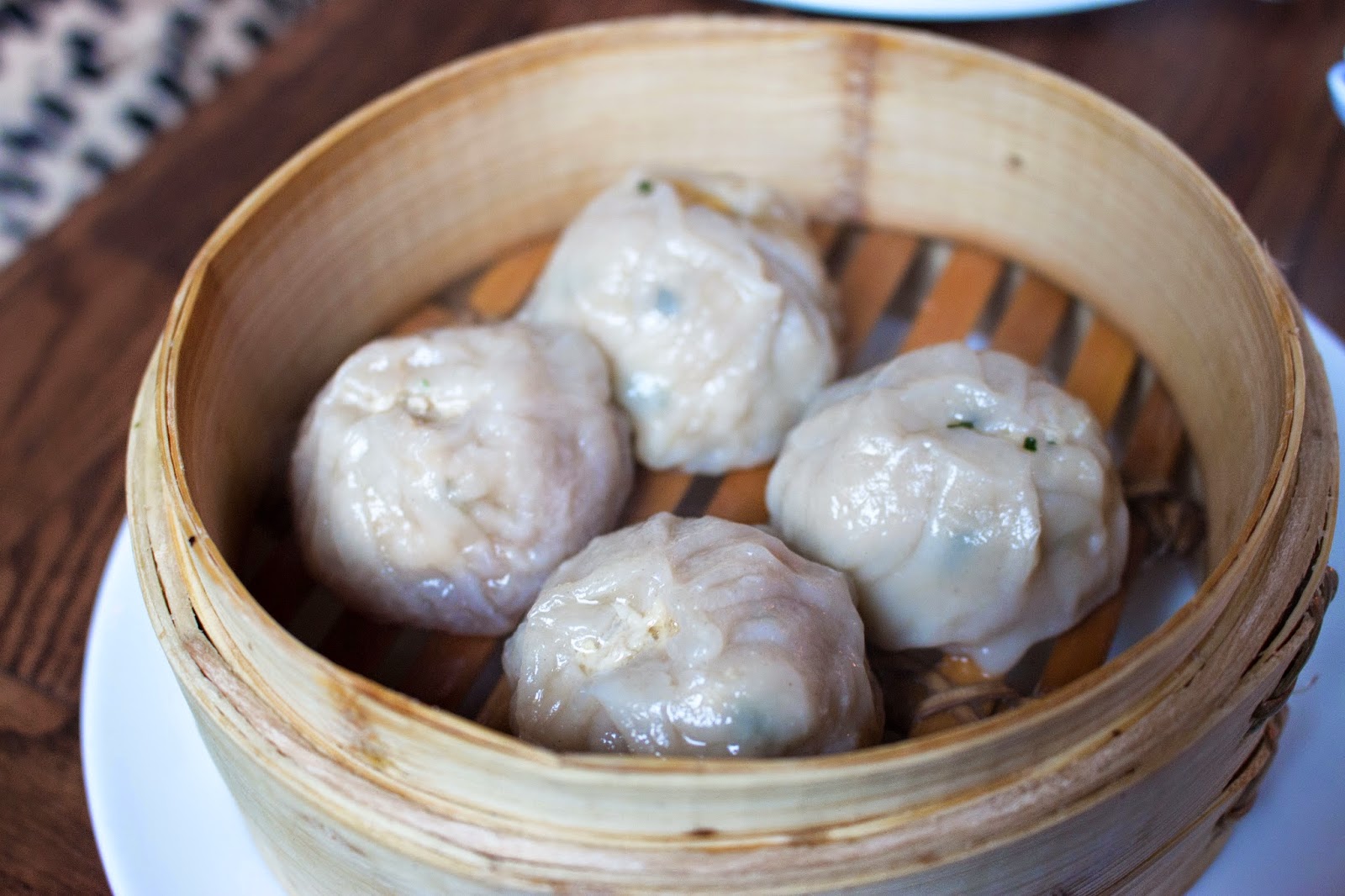 Belly of the Pig: Sampan Review