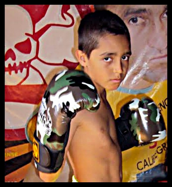 Família Zenidim: CONHEÇA AS CRIANÇAS MAIS CASCAS GROSSAS DO MMA Família Zenidim: CONHEÇA AS CRIANÇAS MAIS CASCAS GROSSAS DO MMA