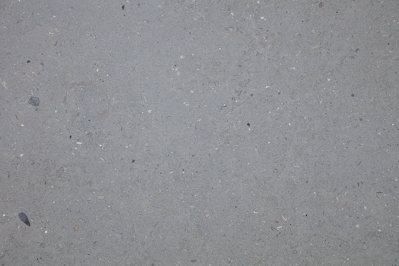 LIGHT HONED FINISH OF THE MOON GREY