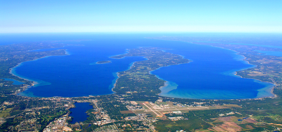 Inland Seas Ship's Blog: Freshwater Summit in Traverse City, October 26