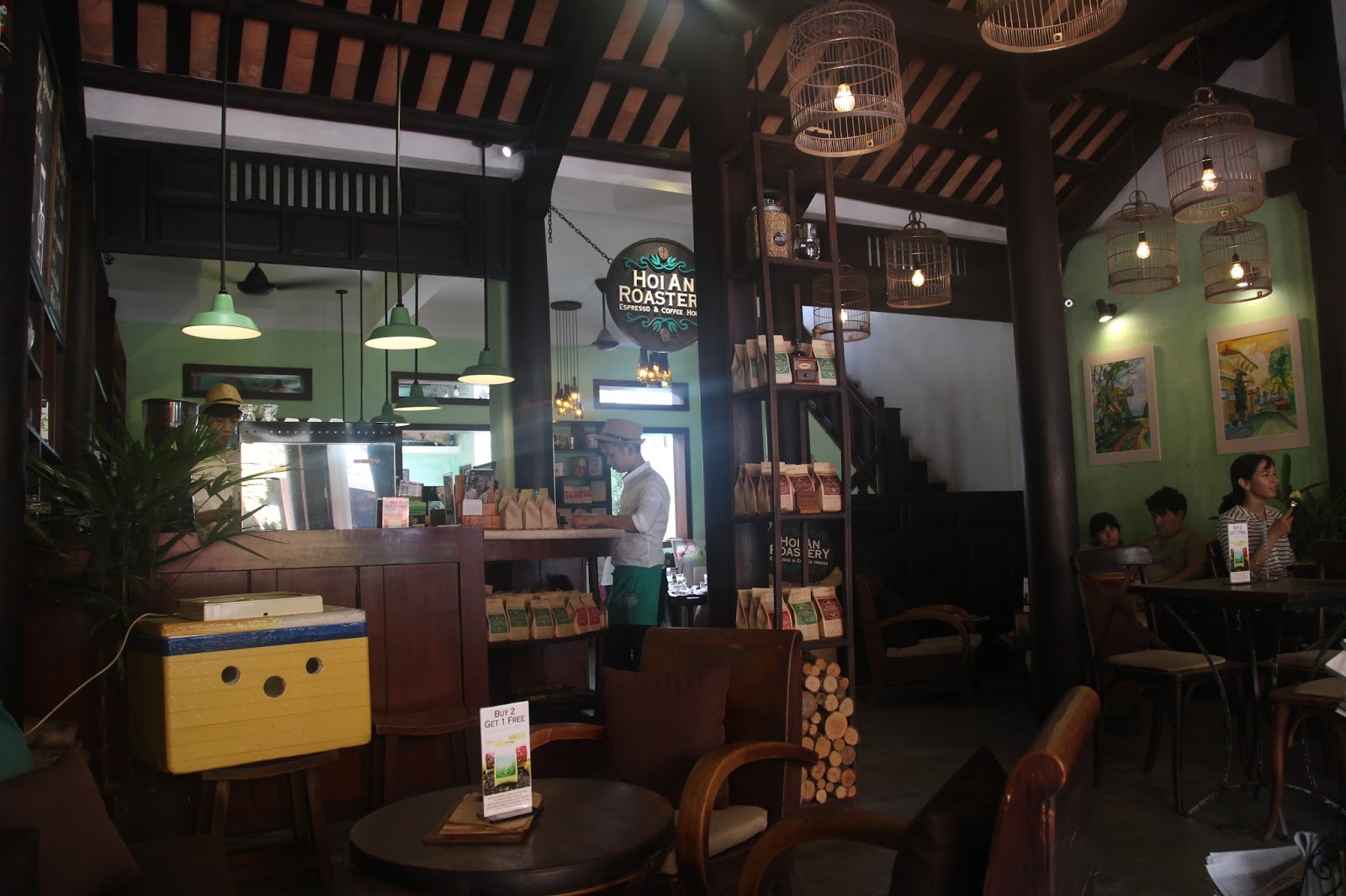 Double Skinny Macchiato: Vietnam Coffee Guide I: Saigon and Hoi An