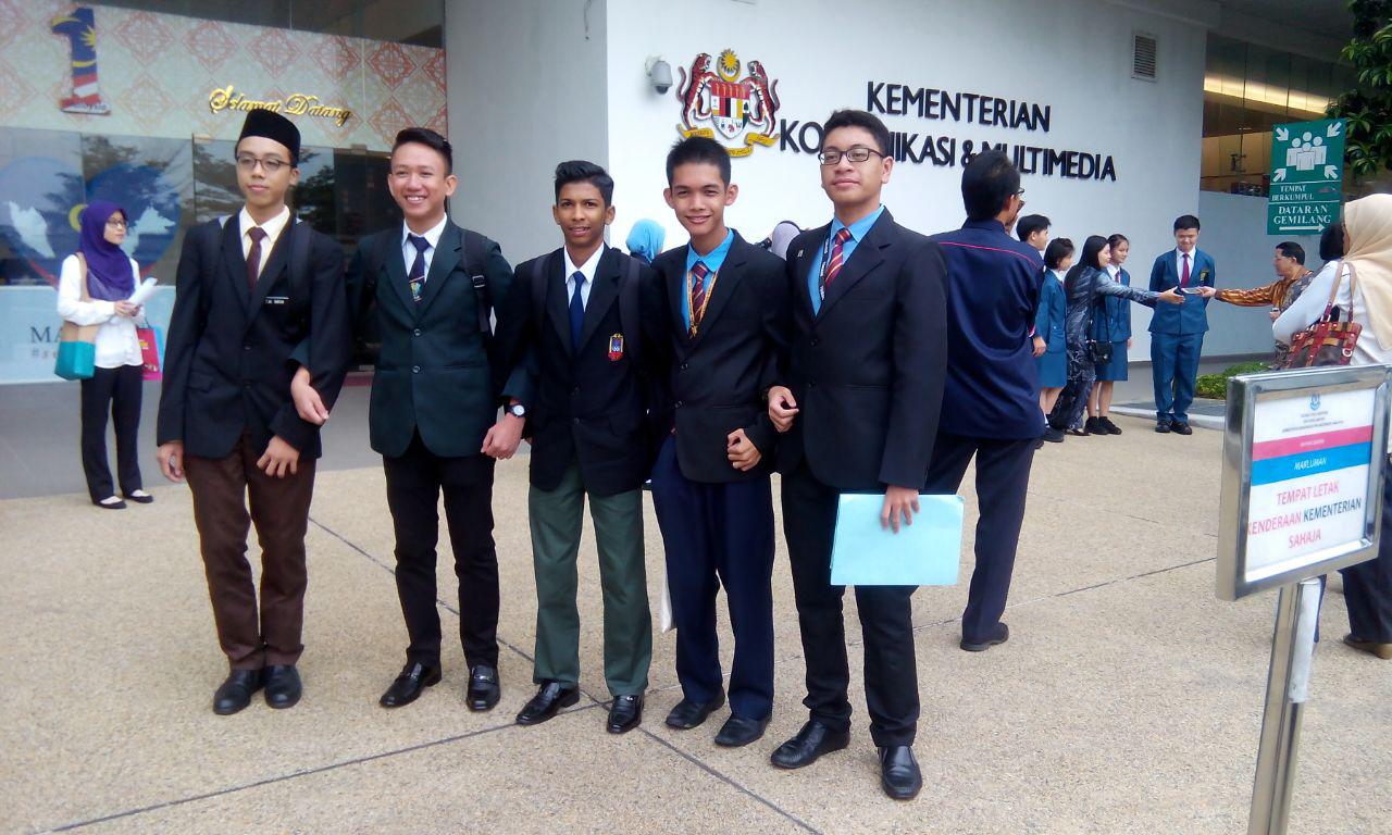 SMK TAMAN JASMIN 2: TAHNIAH VIMALA THARSAN A/L GANESON!!!