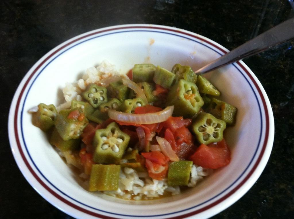 Little Magnolia Kitchen: Simply Southern Okra and Tomatoes
