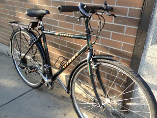 Bike Boom refurbished bikes: 1993 Giant Innova hybrid bike