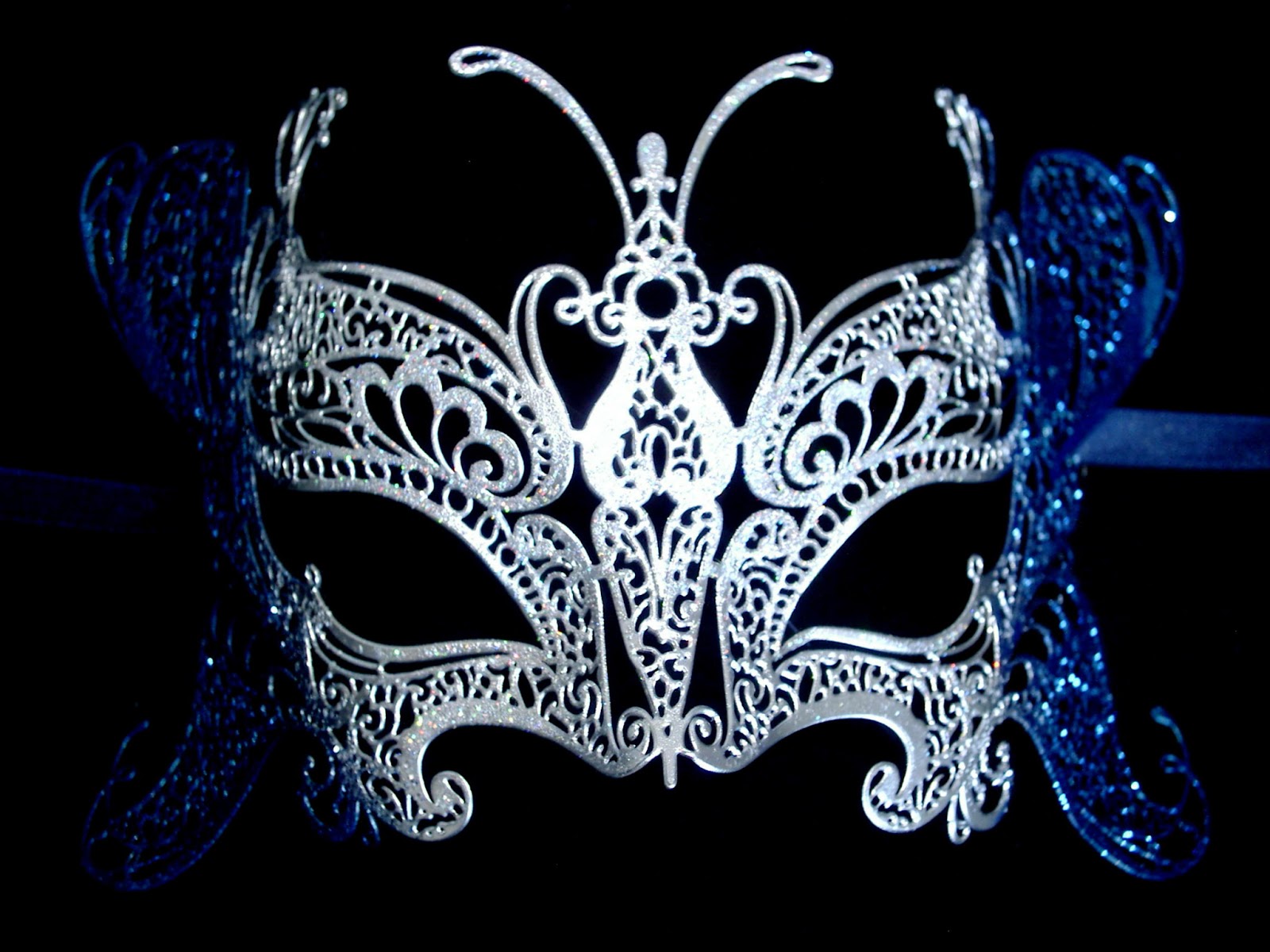 Just Arrived! Stunning Butterfly Mask