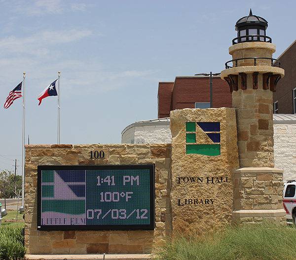 The Demon Stole My Pencil: Little Elm Library - Small Place/Big Heart