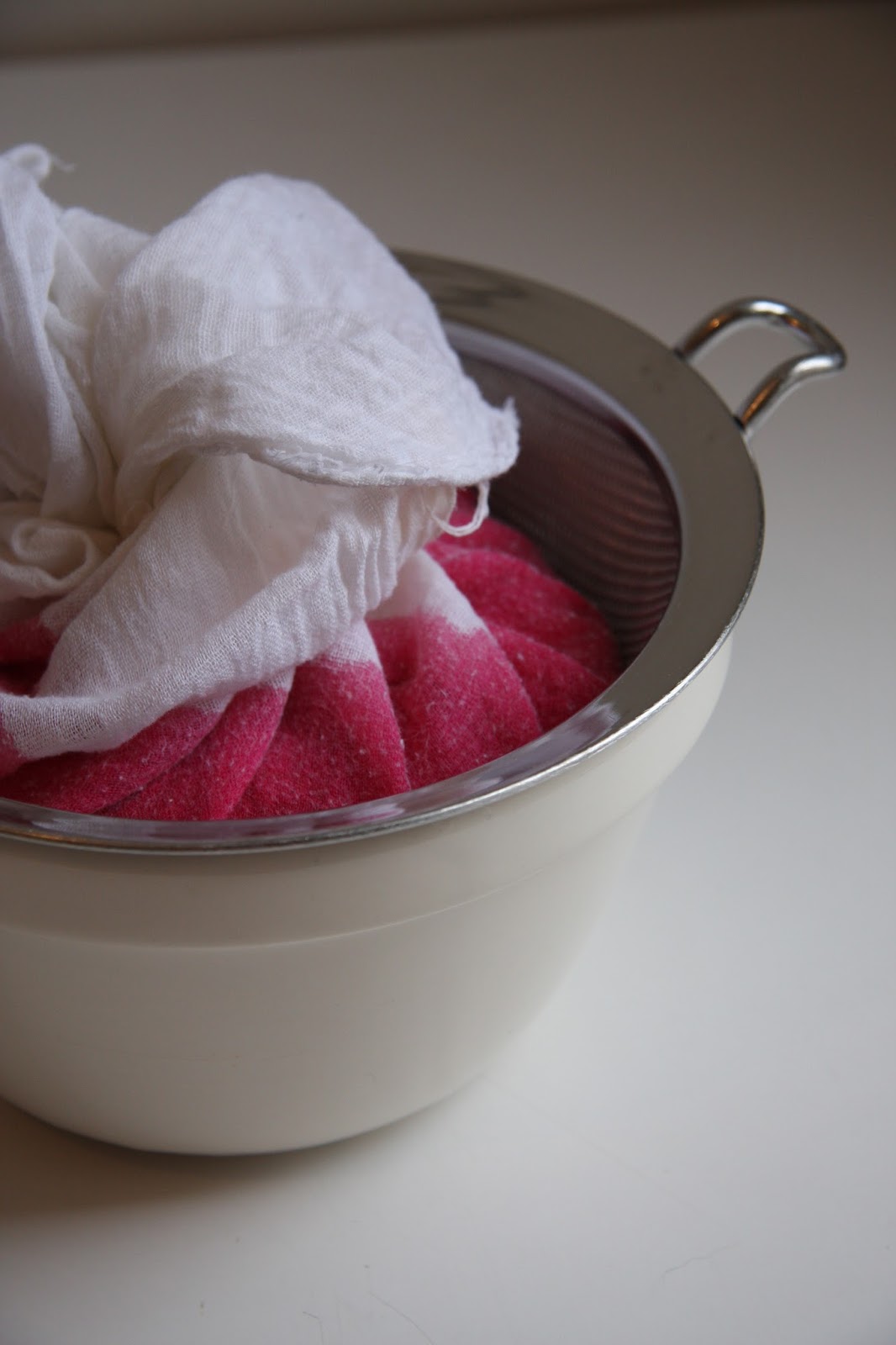 The Ginger Gourmand: Beetroot Labneh