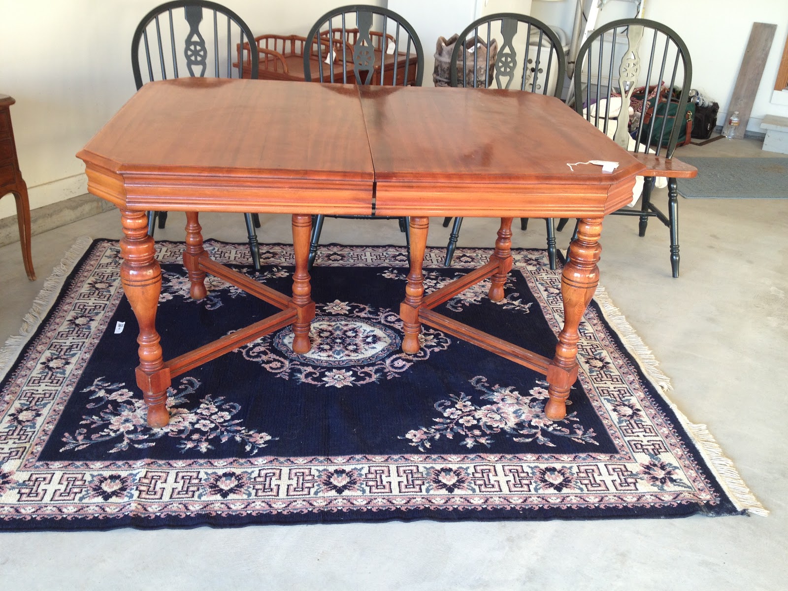 Kim's Kottage: The cursed table...