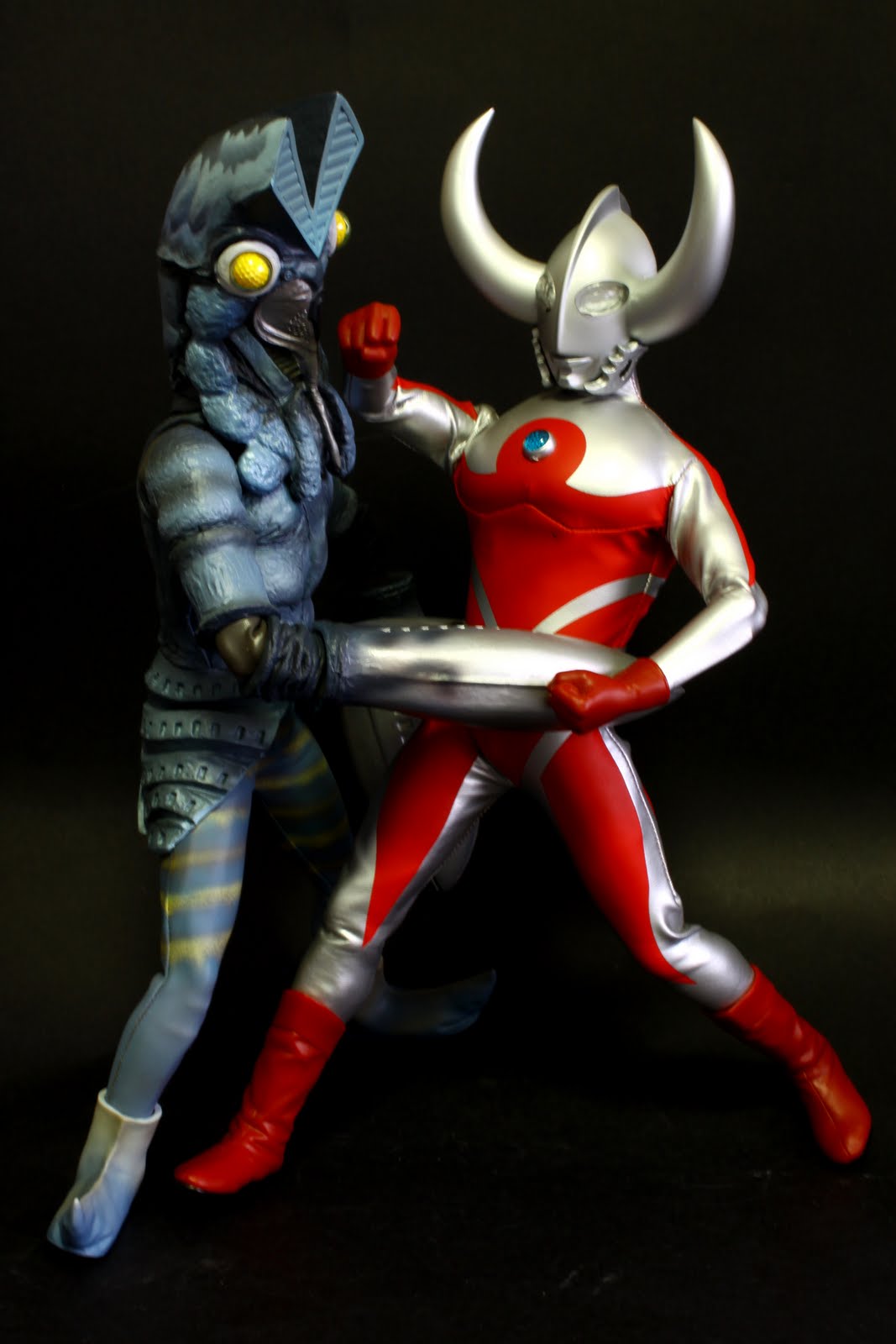 TSR: Medicom Toys - Father of Ultraman
