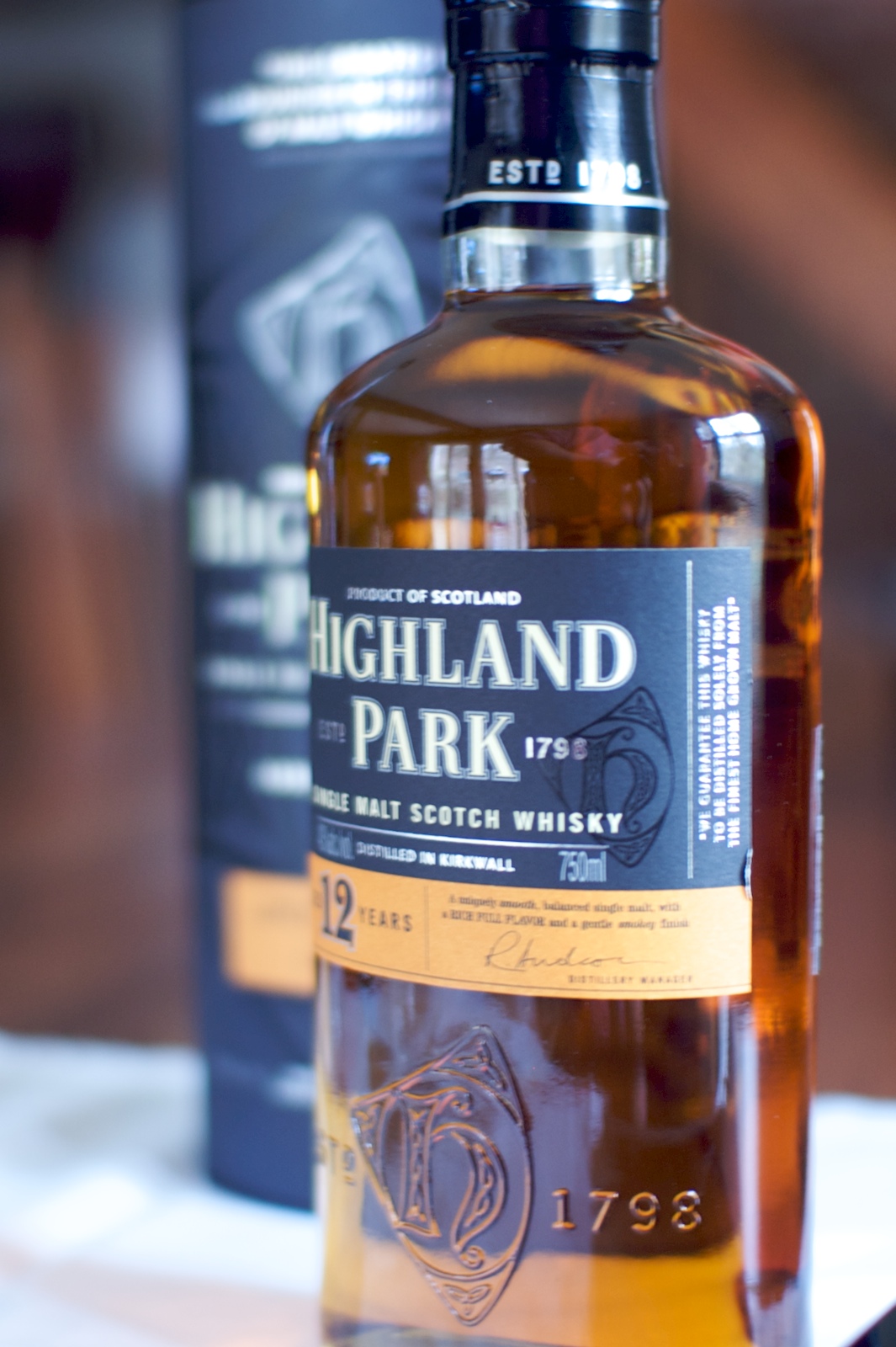 Jason's Scotch Whisky Reviews: Highland Park 12 year old - Single Malt ...