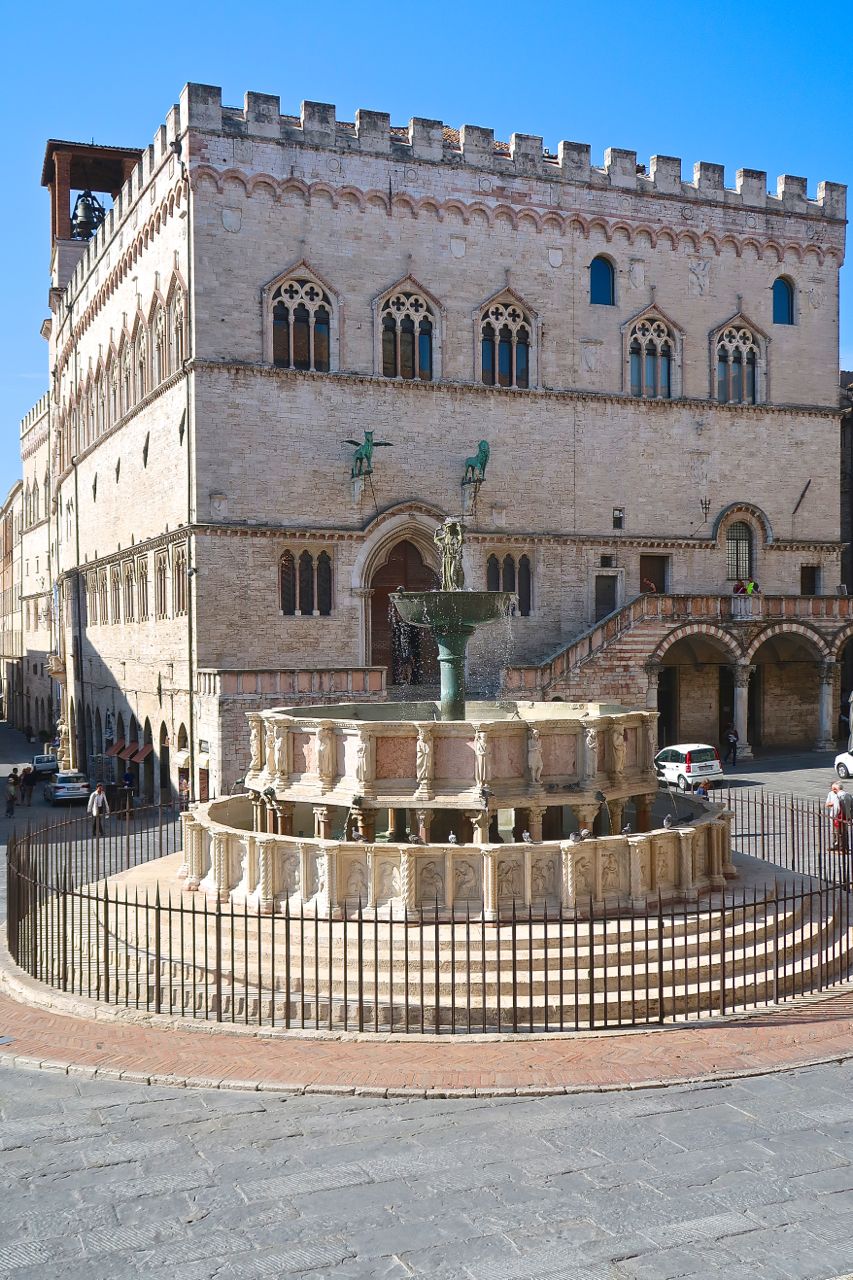 Scrumpdillyicious: Perugia: Gallerie Nazionale & Al Mangiar Bene