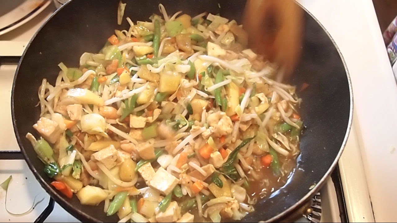 Tagalog Kitchen: Crispy Lumpiang Togue