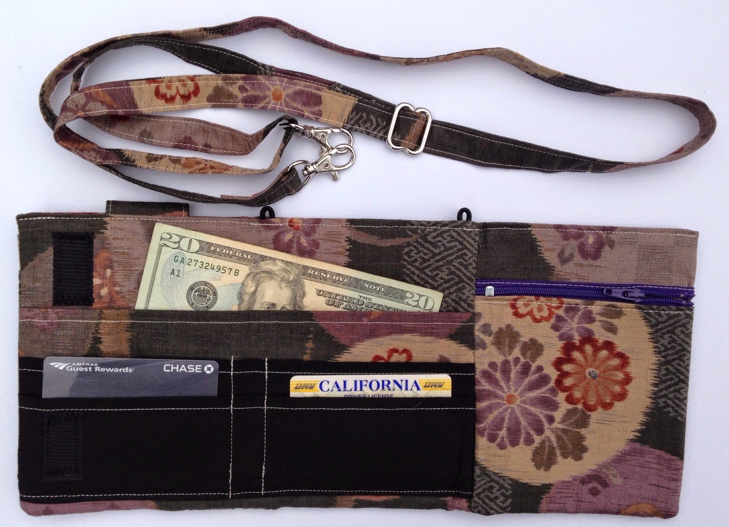 LA Pouch - Artisan Pouches: TRI-FOLD POUCH