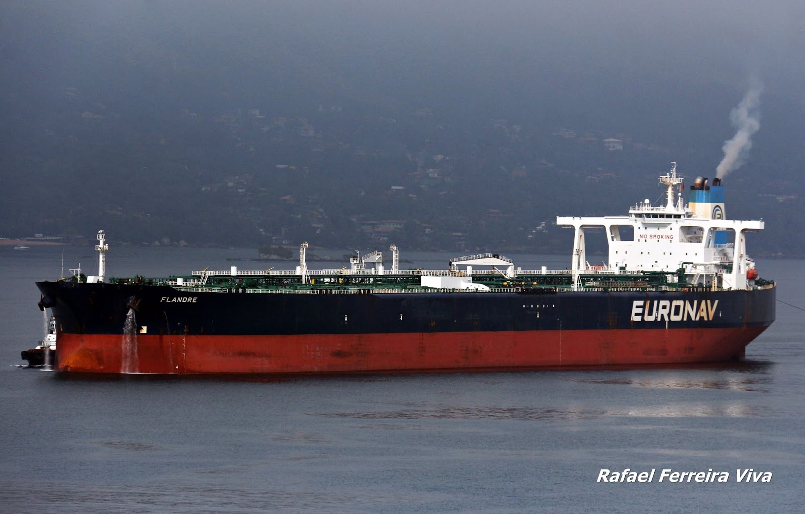 Santos Shiplovers: M/T Flandre / FNJU - VLCC em transferência STS ...