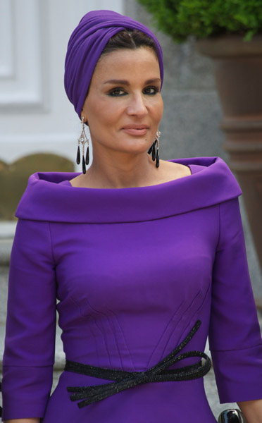 frivoliciouz: Queen of Made in Italy: Sheikha Mozah