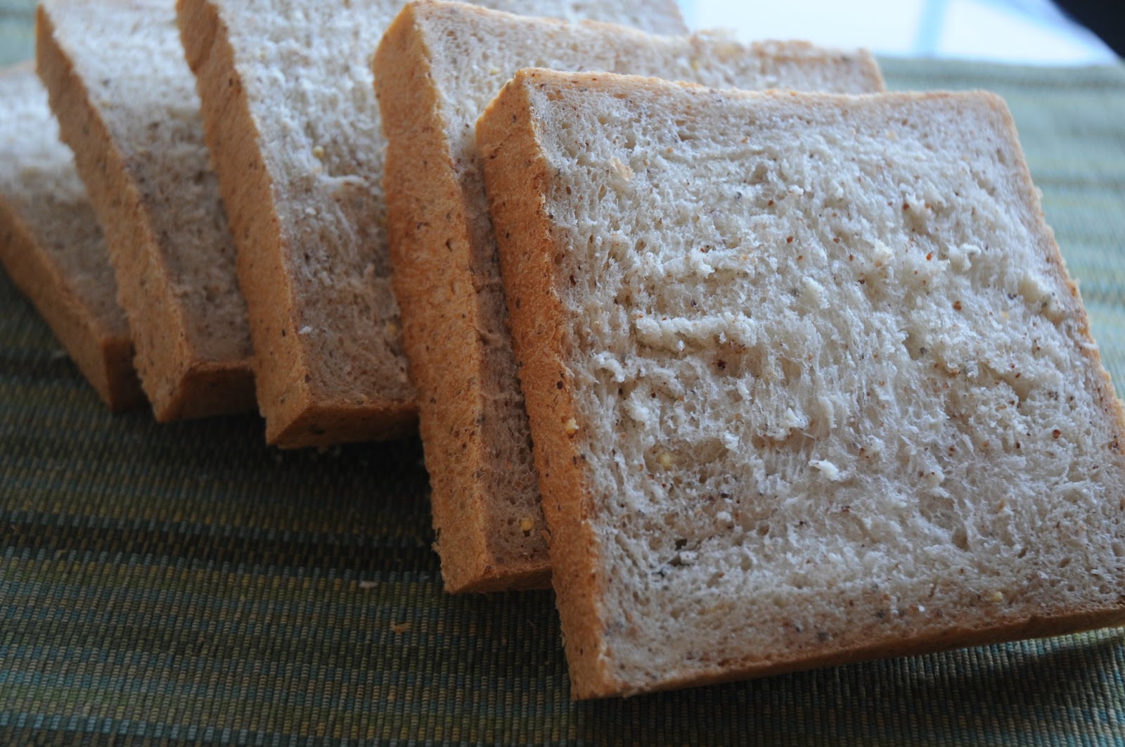 Purple Plum Bonanza: Japanese Soft and Fluffy Bread - Syoku-Pan 食パン