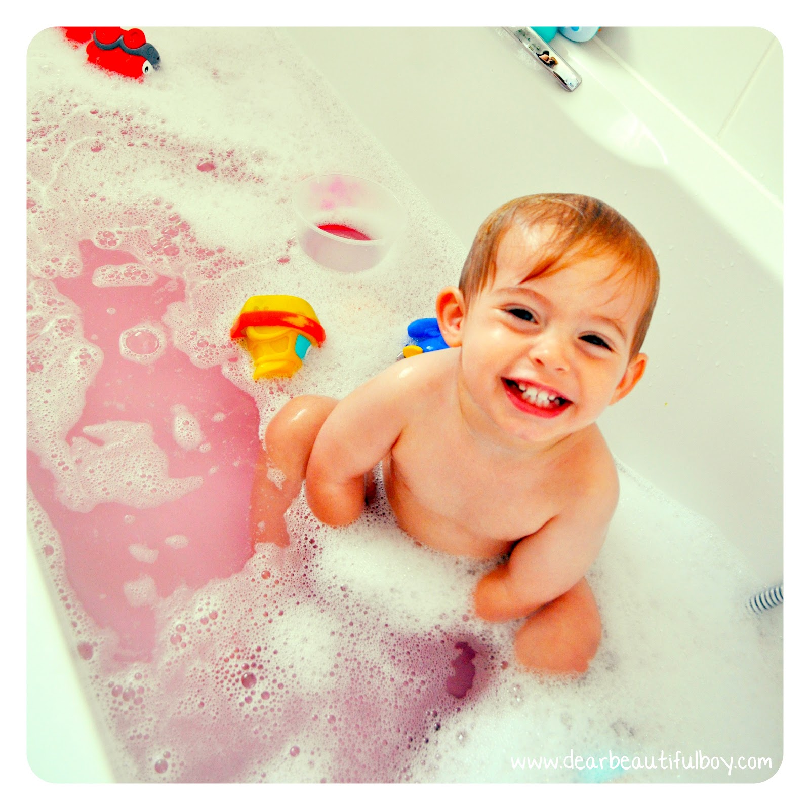 tinti bath toys review - dear beautiful {a family lifestyle blog}