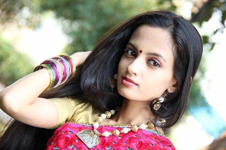 Ketaki Mategaonkar Wiki, Biography, Dob, Age, Height, Weight, Affairs ...