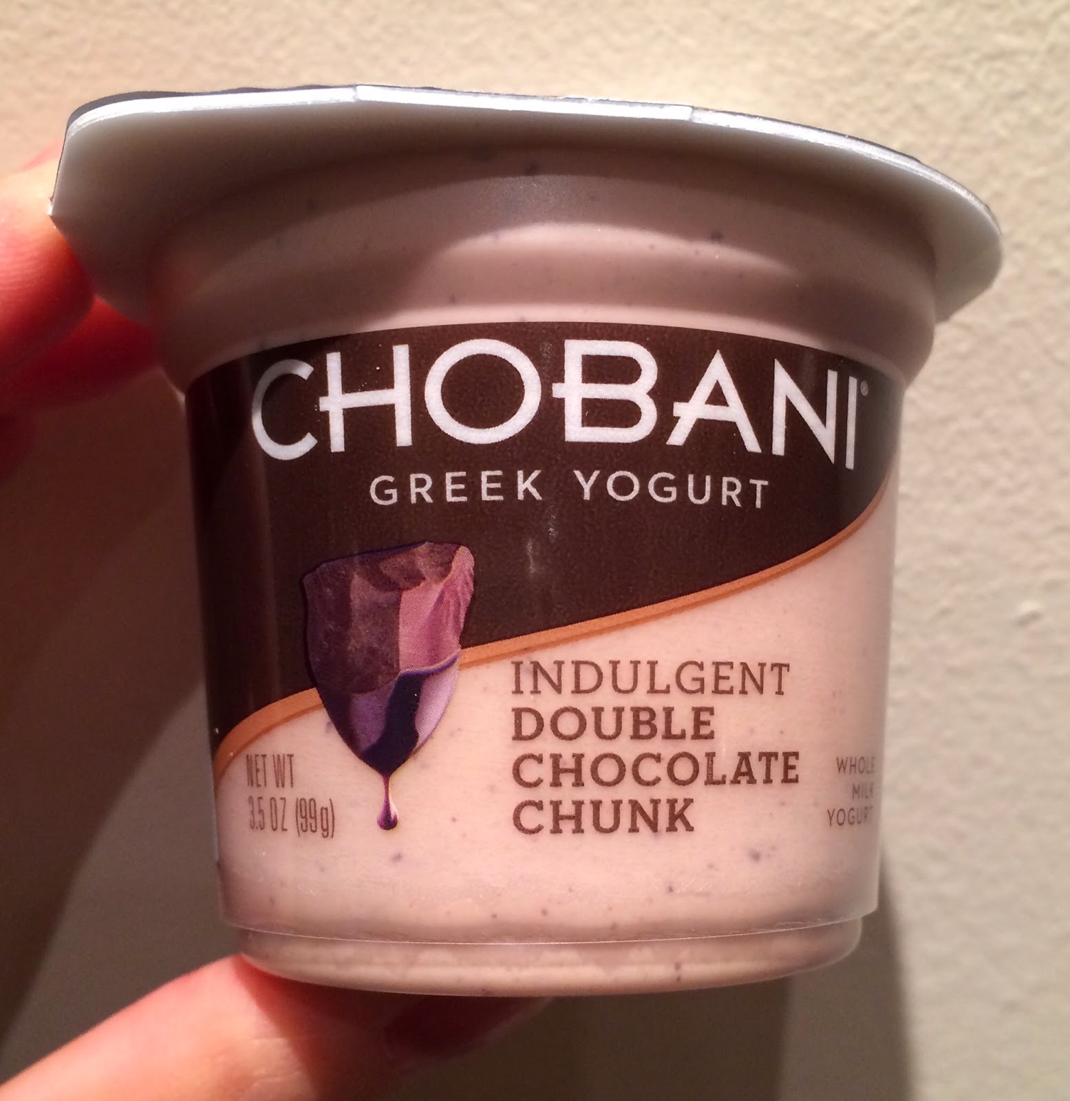 Chobani Greek Yogurt Indulgent Double Chocolate Chunk / チョバニ ギリシャヨーグルト ...