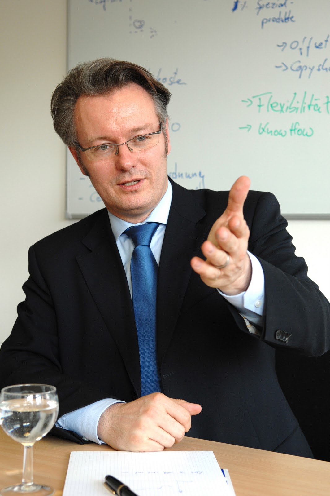 Presse Business: viaprinto und reflact präsentieren „Multisensorisches ...