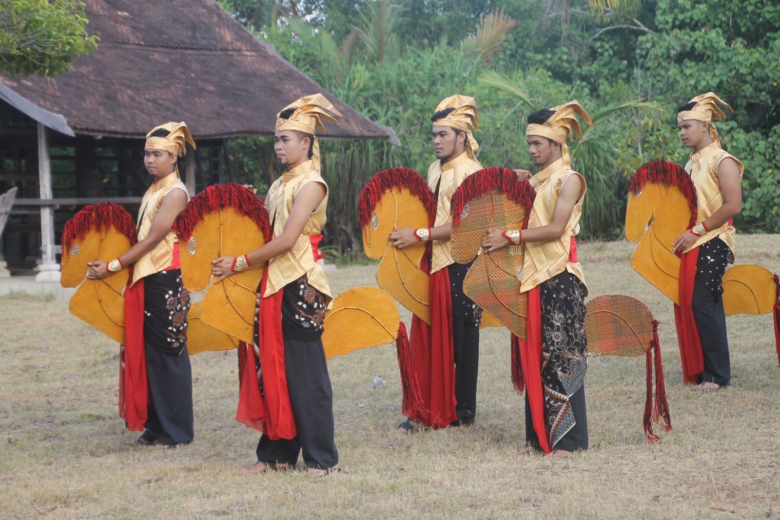 Pakej Perkahwinan, Hari Raya, Live Band Tradisi | Tarian | Singapura ...